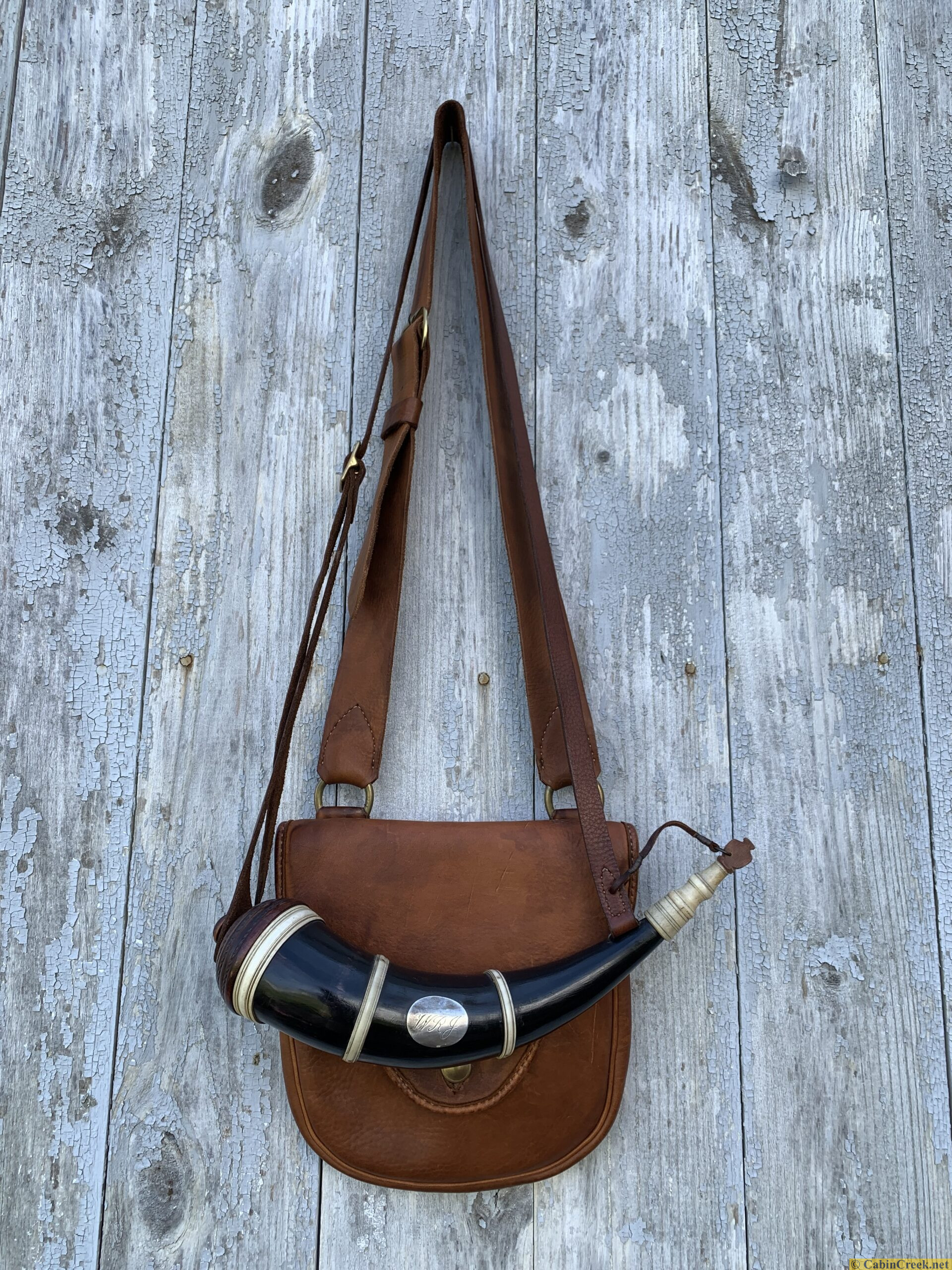 “The Patriot” Bag and Horn set – Cabin Creek Muzzleloading